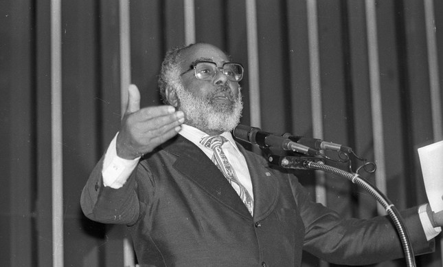 Abdias do Nascimento: 'O genocídio do povo negro foi uma constante em ...